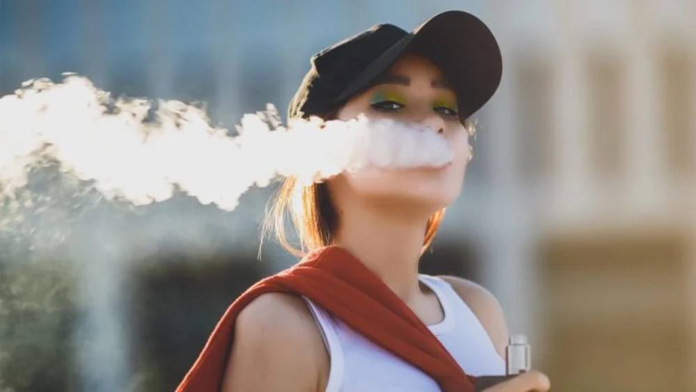 High-Tech Disposable Vapes with Screens & Modes — EJV Distro